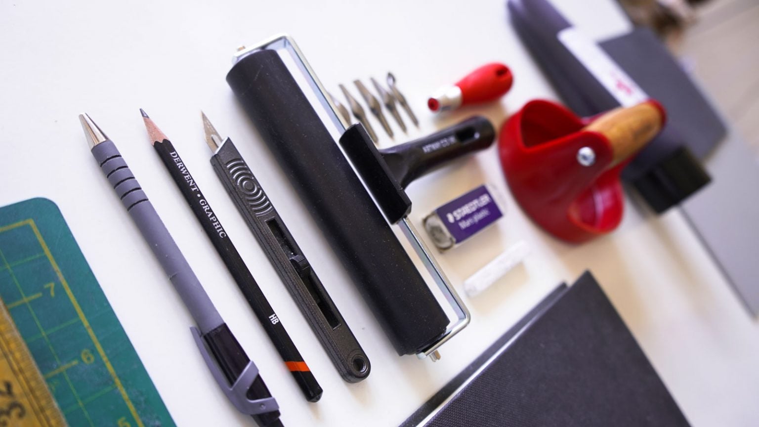 Art Supplies, Printmaking Equipment & Art Guides | Hickman Design