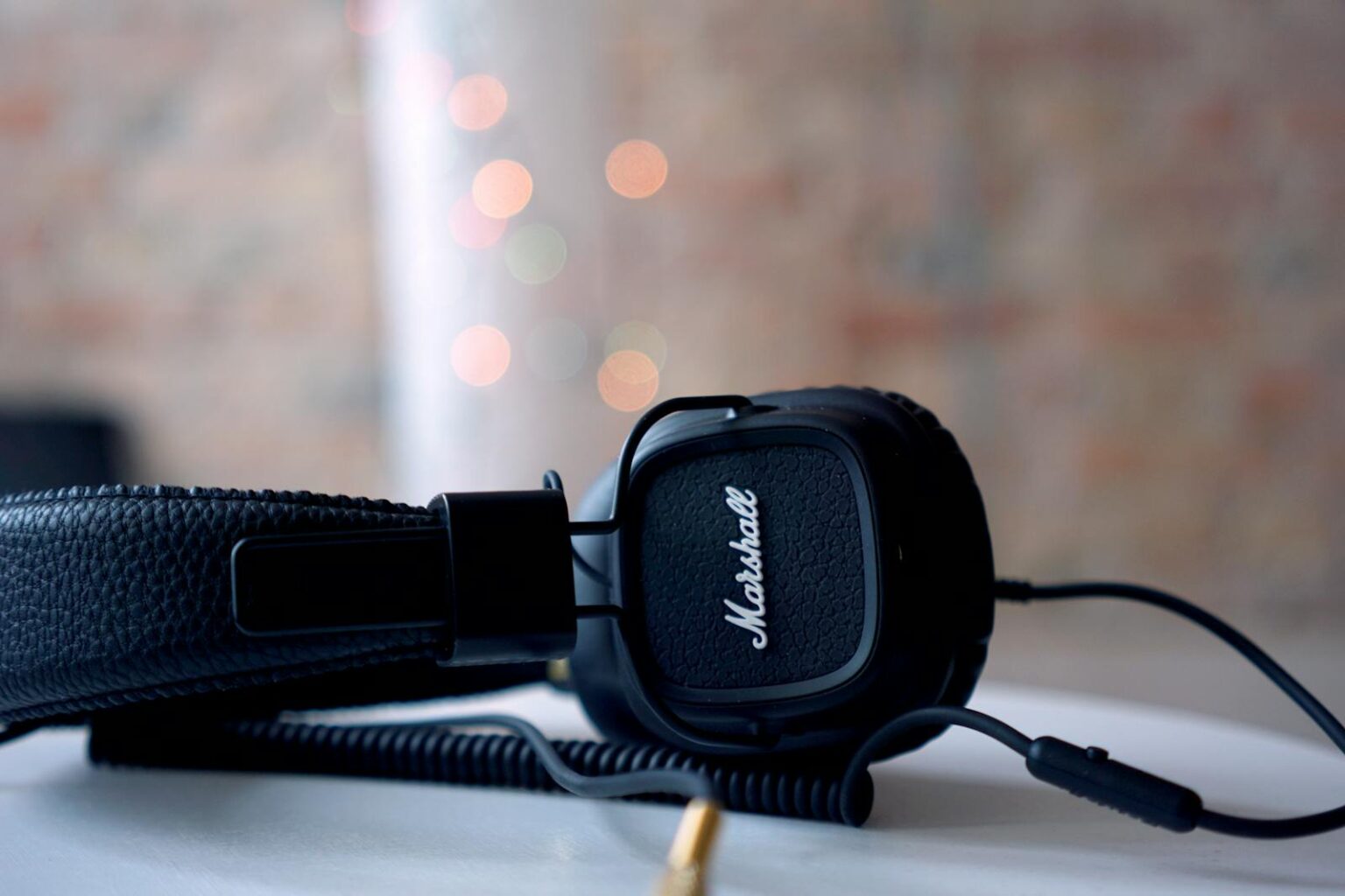 2-pin cable as Art: iem upgrade cable and premium iem cable by Zikman ...